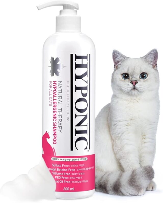 14 Best Shampoos For Persian Cats That Are Purrfect